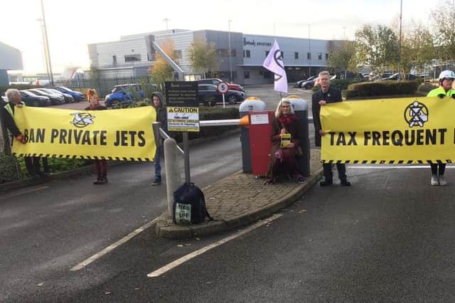 Airport protest targets private planes – Zero Carbon Luton