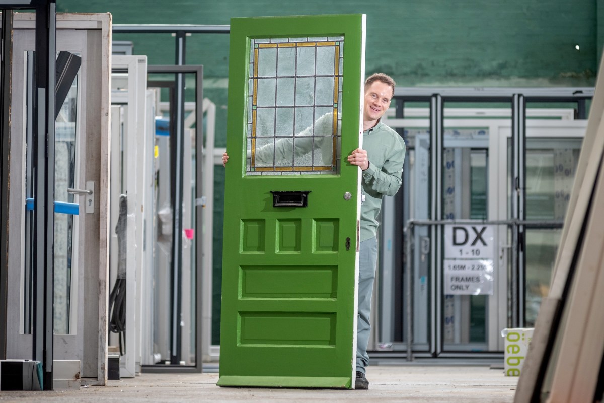 Reducing waste with Green Doors – Zero Carbon Luton